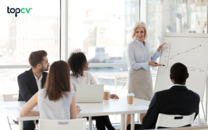 On the job training (OJT) là gì? 6 bước triển khai OJT hiệu quả